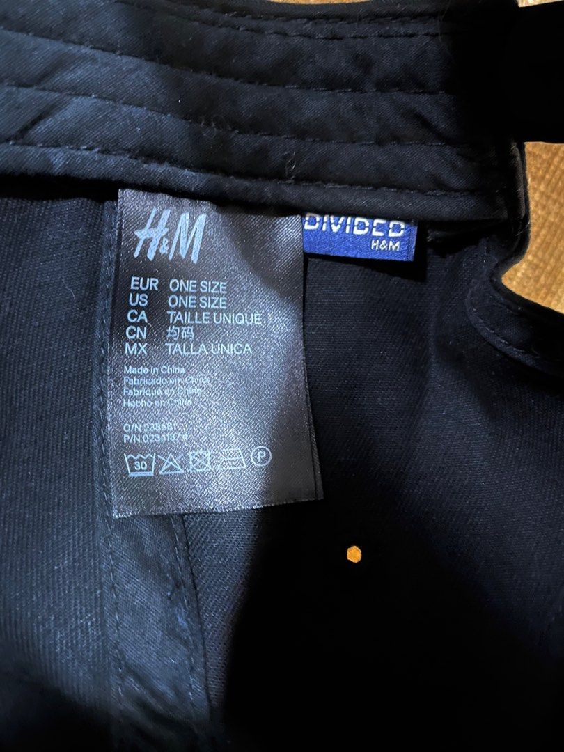 AUTHENTIC H&M DIVIDED PLAIN BLACK CAP, Men's Fashion, Watches & Accessories, Caps & Hats on ...