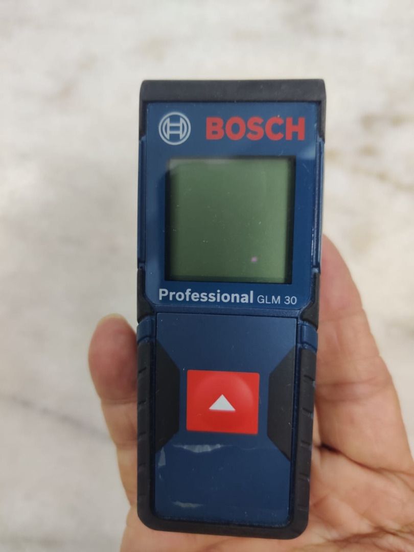 BOSCH GLM 30 Professional Laser Measure, Computers & Tech, Parts ...