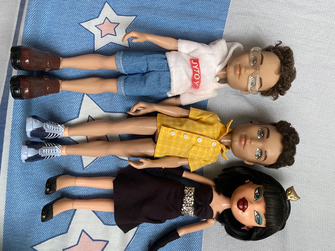 BRATZ BUNDLE!!!, Hobbies & Toys, Toys & Games on Carousell