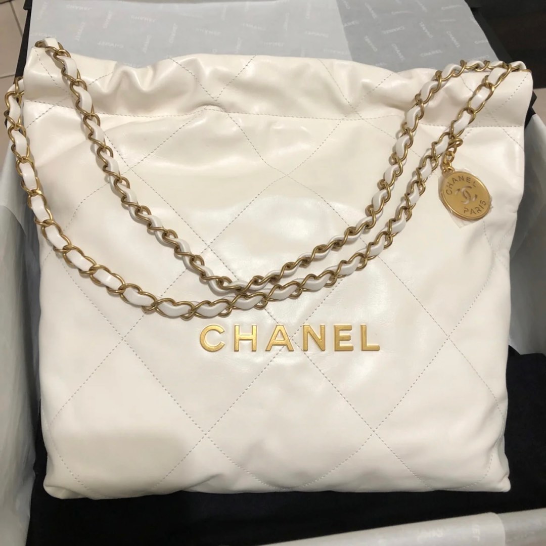 Chanel 22 Medium Bag (White), Luxury, Bags & Wallets on Carousell