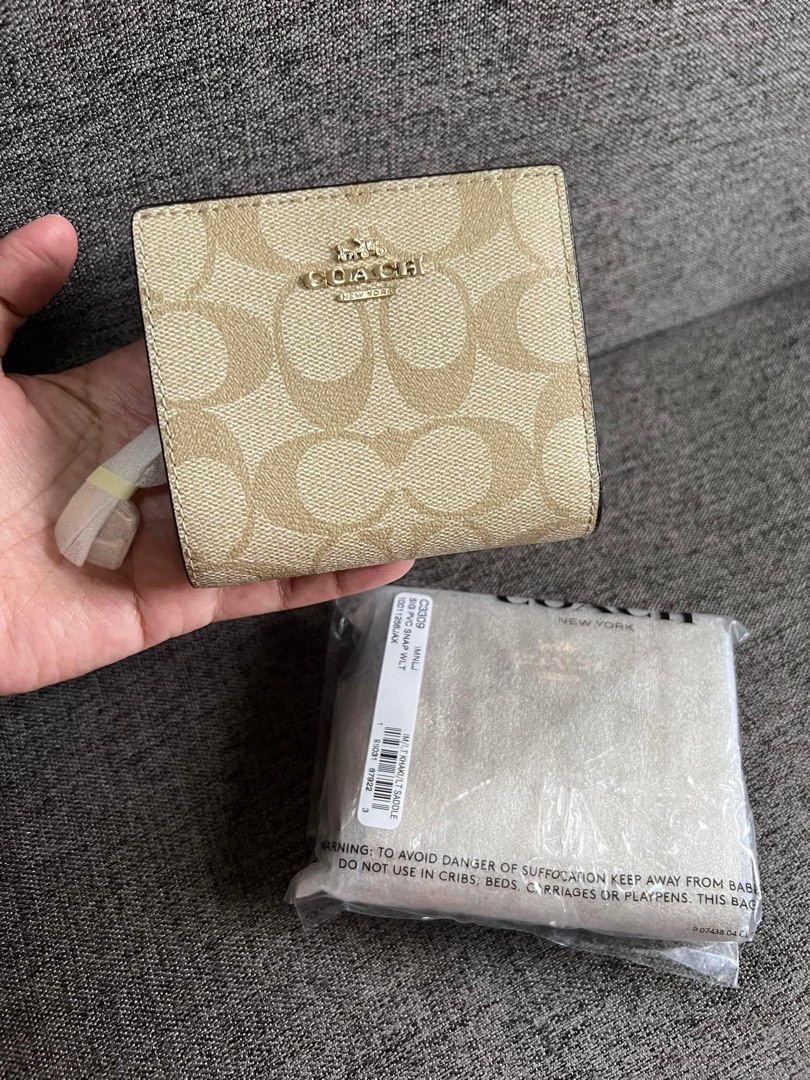 Coach Snap Wallet Khaki Light Saddle, Women's Fashion, Bags & Wallets ...