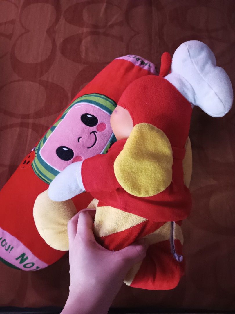 Cocomelon bolster pillow & Jollibee stuff toy (preloved bundle 500pesos ...