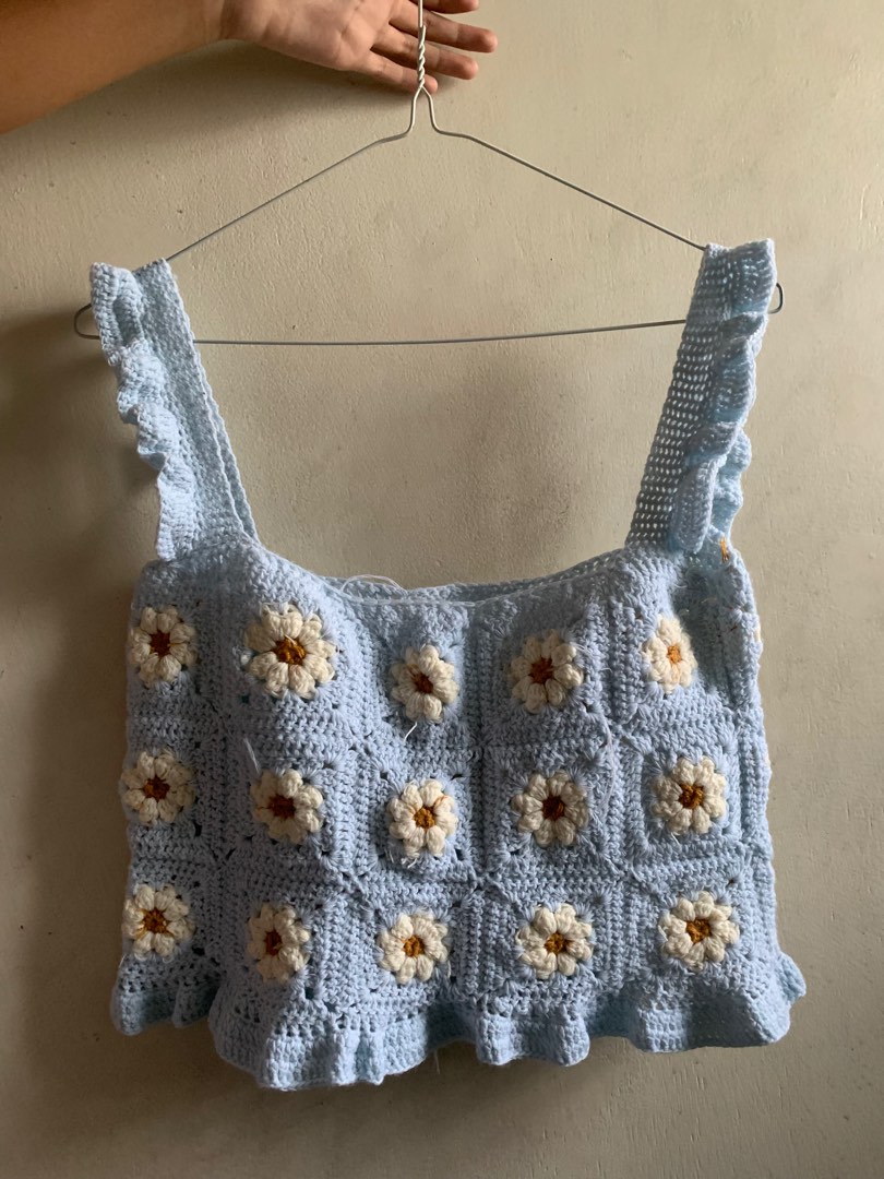 Crochet Daisy Flower Patch Top, Women's Fashion, Tops, Others Tops on ...