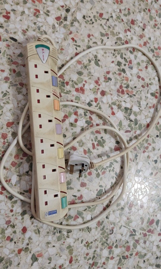 Decade old power extension cord, TV & Home Appliances, Electrical ...
