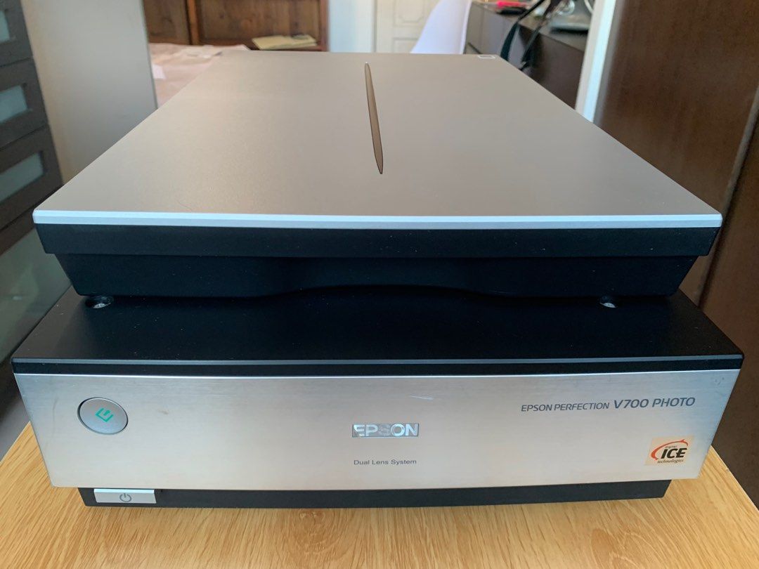 Epson Perfection V700 Photo/Film Scanner, Computers & Tech, Printers ...
