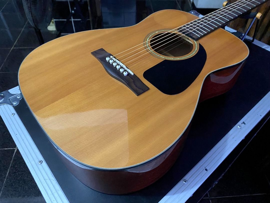 Fender CF-60 Folk Guitar, Hobbies & Toys, Music & Media, Musical ...