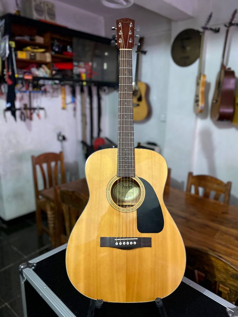 Fender CF-60 Folk Guitar, Hobbies & Toys, Music & Media, Musical ...