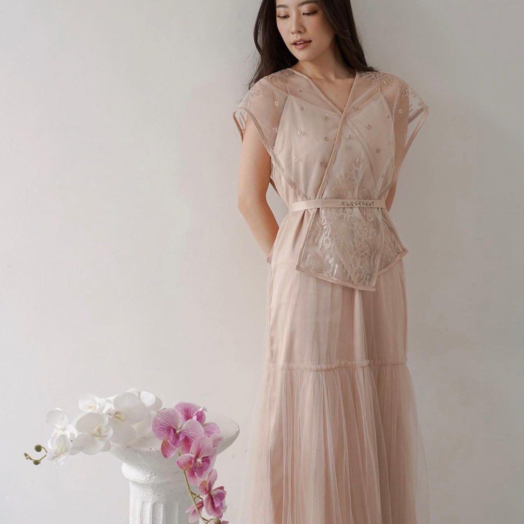 FOR RENT / SEWA DRESS BAJU KONDANGAN AURA LABEL, Fesyen Wanita, Pakaian ...