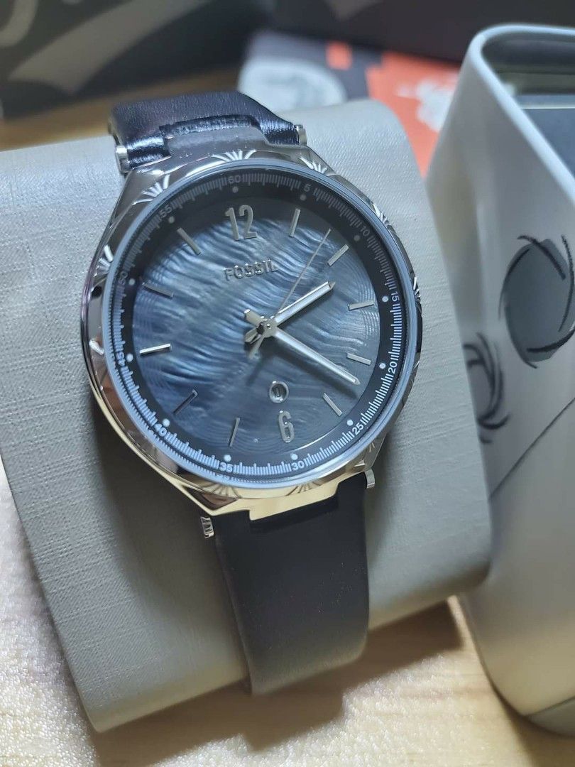 FOSSIL Ashtyn Three-Hand Date Black, Women's Fashion, Watches ...