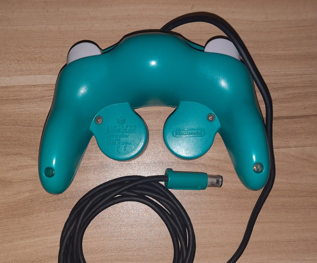 Gamecube Controller (Authentic, Emerald Green), Video Gaming, Gaming ...