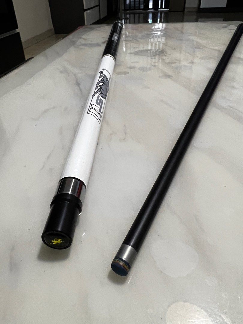 Graphite Pool Cue (1/2), Sports Equipment, Sports & Games, Billiards ...