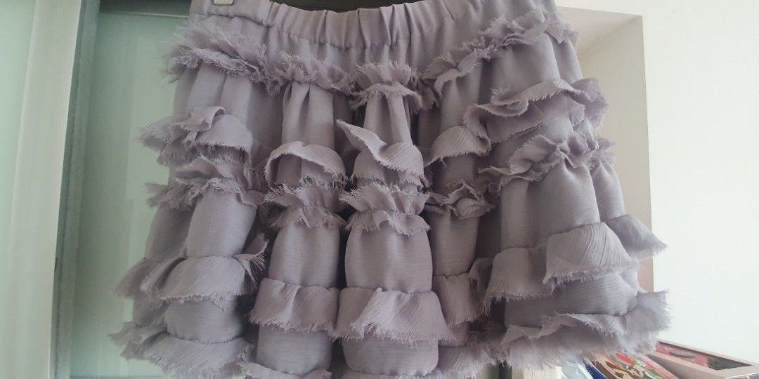 Grey frills chiffon skirt, Women's Fashion, Bottoms, Skirts on Carousell