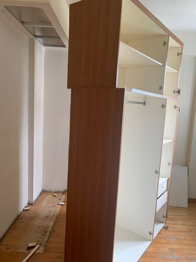 Hacking Dismantling Cabinet, Cupboard, Built in wardrobe, partition ...