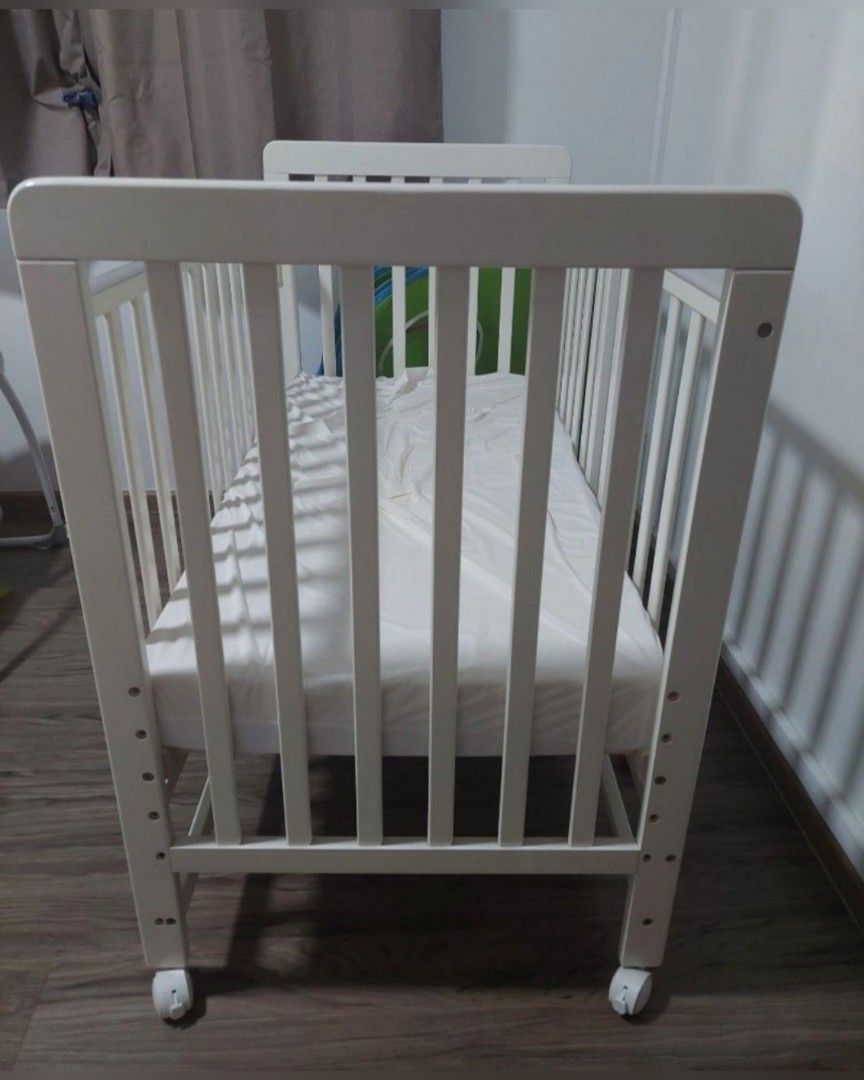 Happy Cot Happy Wonder+ 5-in-1 Convertible Baby Cot, Babies & Kids ...