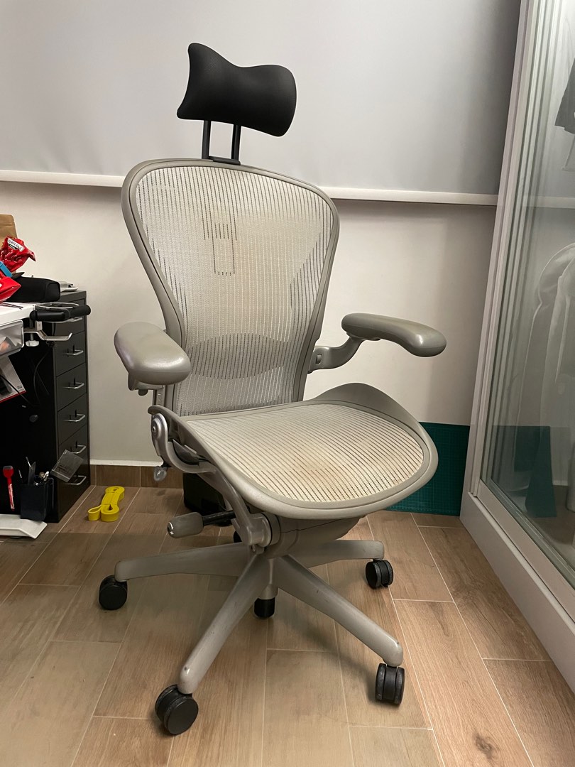 Herman Miller Aeron B Grey + Atlas Headrest, Furniture & Home Living ...