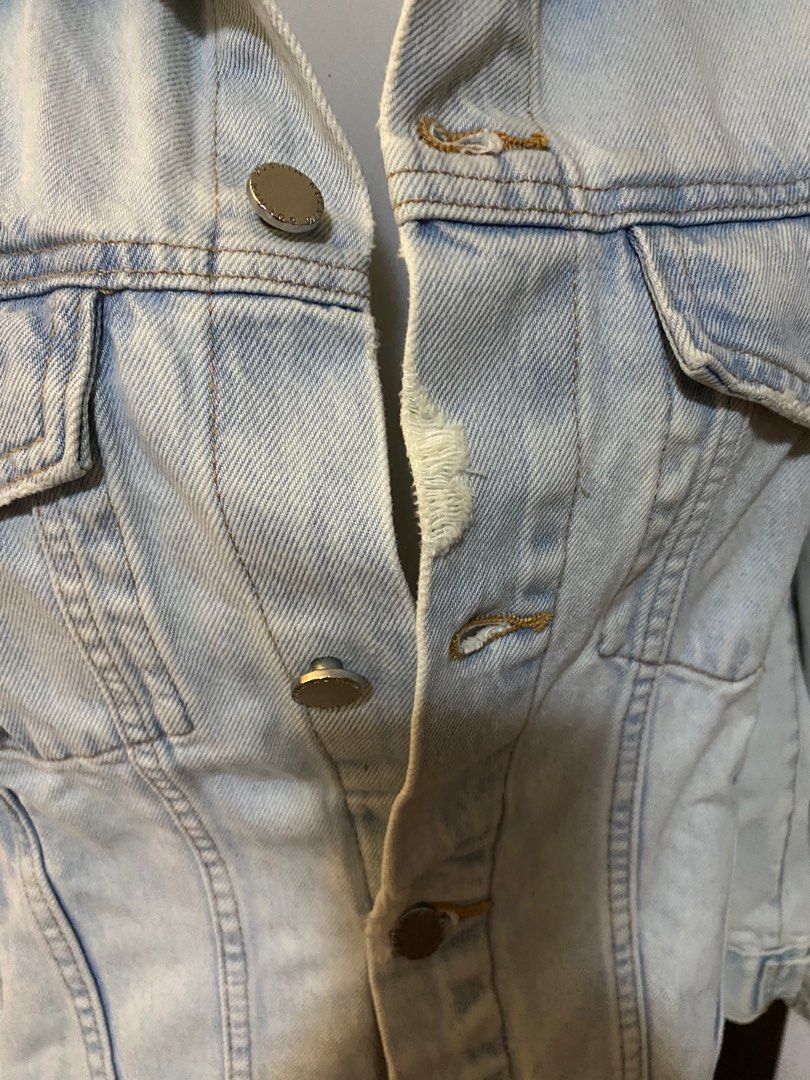 Hnm denim jacket, Women's Fashion, Coats, Jackets and Outerwear on ...