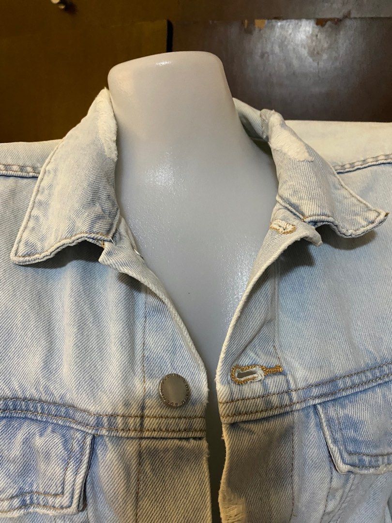 Hnm denim jacket, Women's Fashion, Coats, Jackets and Outerwear on ...