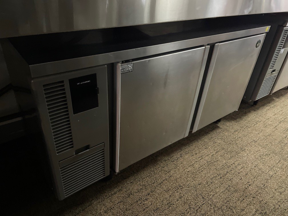 Hoshizaki 2 door counter chiller, TV & Home Appliances, Kitchen ...