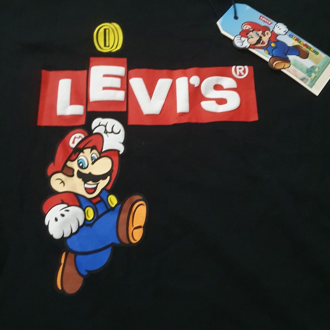 Levi's x Mario License T-shirt size L, Women's Fashion, Tops, Shirts on ...