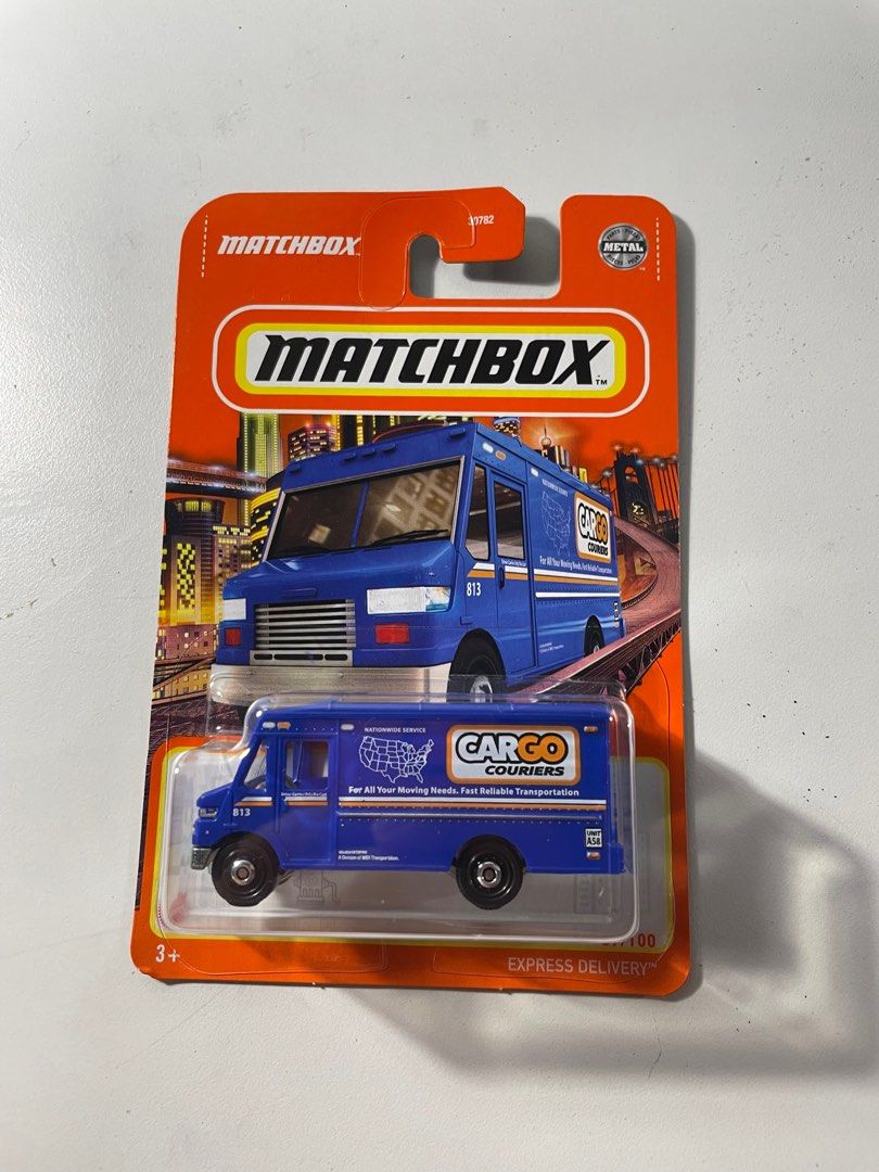 Matchbox Lot 4, Hobbies & Toys, Toys & Games on Carousell