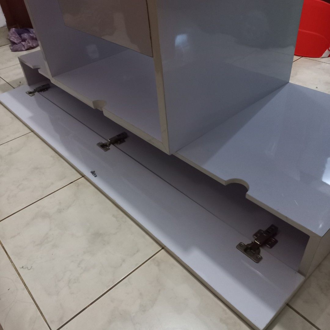 Meja TV Custom Bahan Multiplek Finishing Full HPL, Perabotan Rumah di ...
