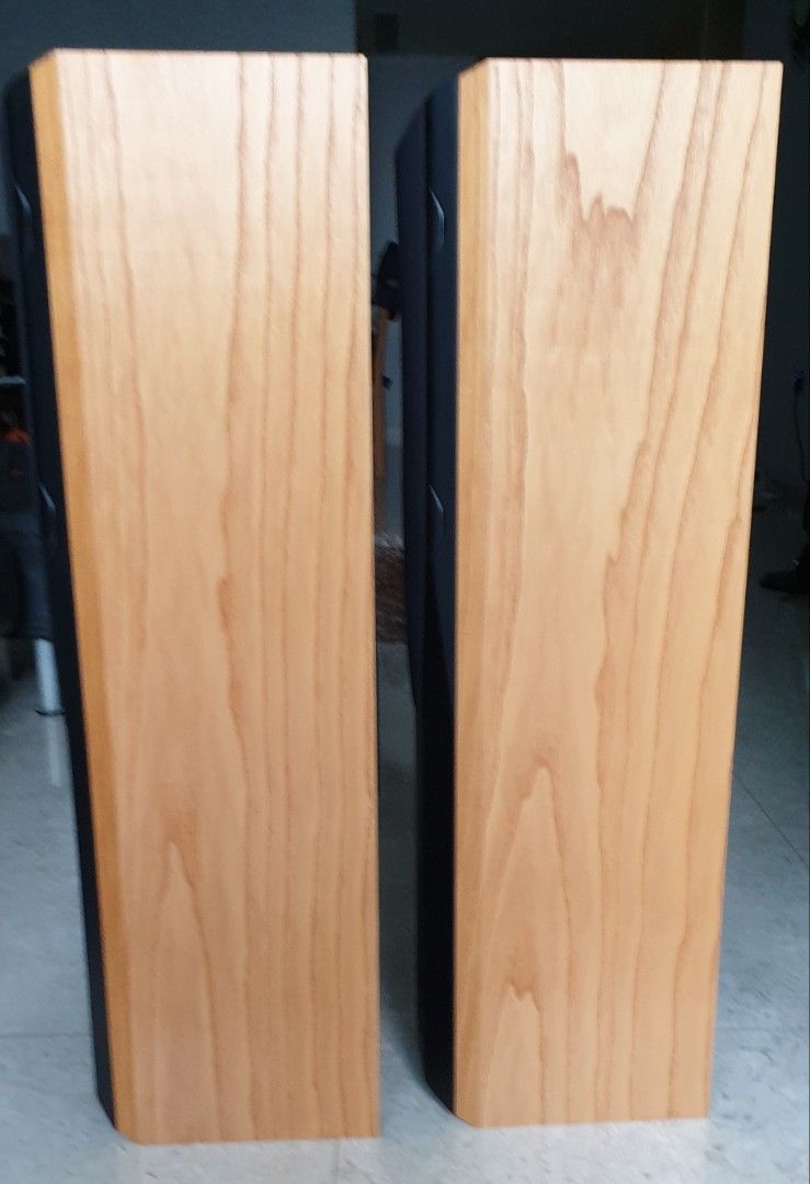 MISSION 773 floor standing speakers in great condition, Audio ...