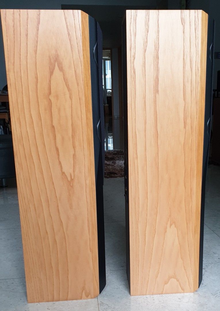MISSION 773 floor standing speakers in great condition, Audio ...