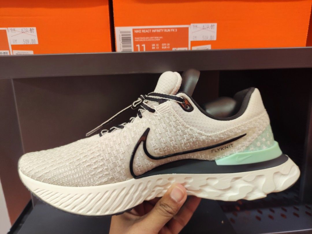 Nike react infinity fly knit 3, Men's Fashion, Footwear, Sneakers on ...