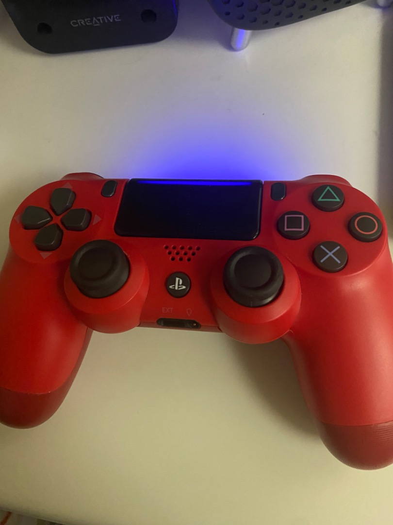 Official PS4 DualShock Controller, 電子遊戲, 遊戲機配件, 手掣 - Carousell