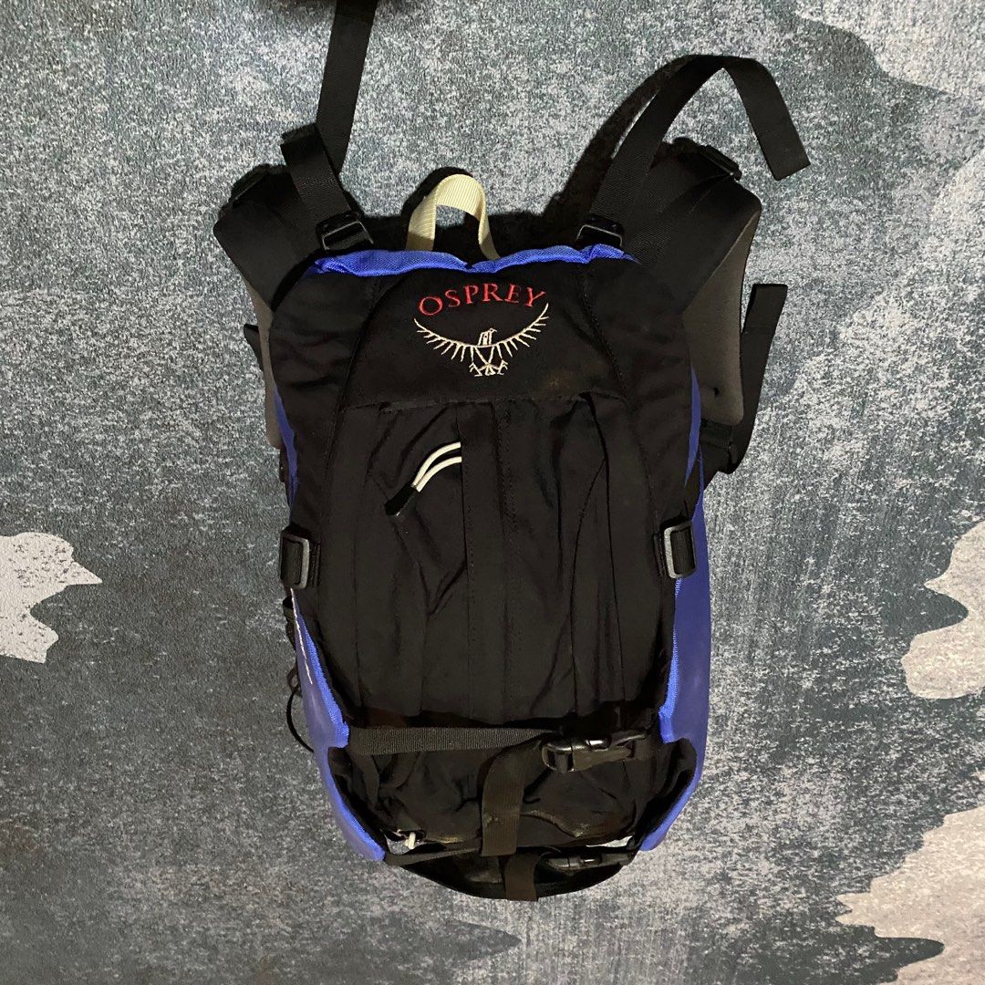 OSPREY ECLIPSE 32 backpack, Men's Fashion, Bags, Backpacks on Carousell