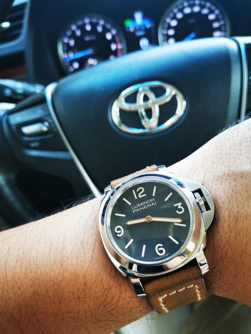 Panerai PAM 390 on Carousell