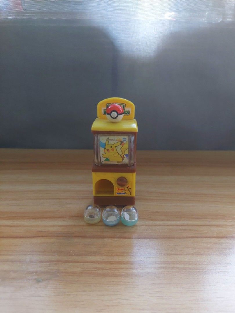 Pokemon Gachapon, Hobbies & Toys, Memorabilia & Collectibles, Fan ...
