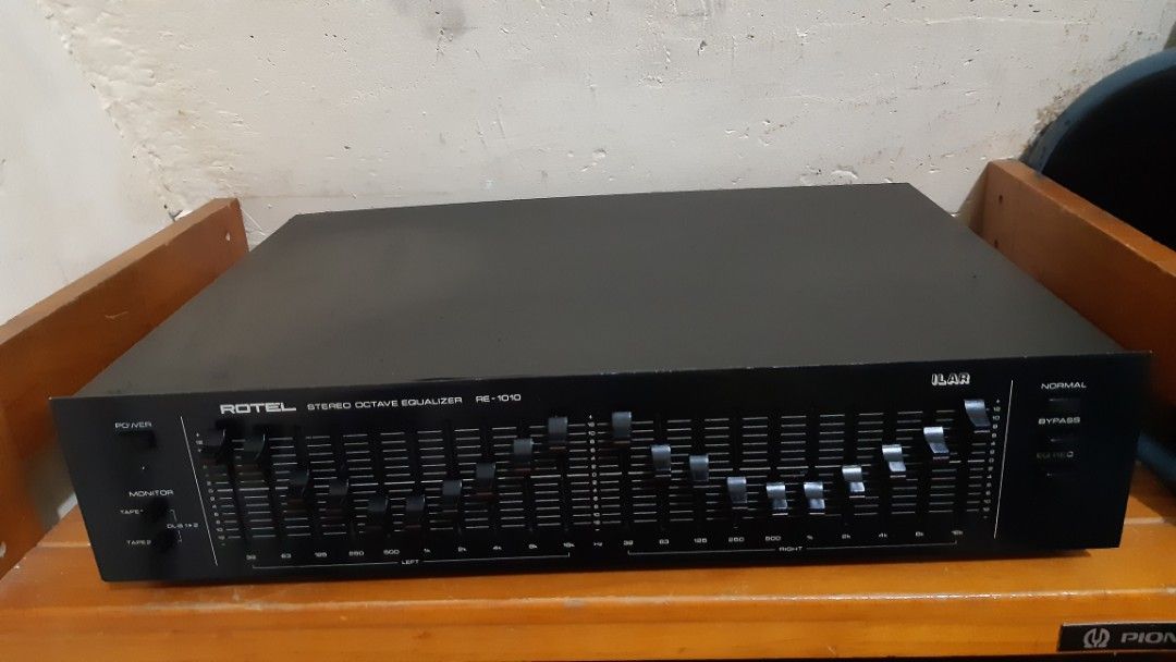 Rotel equalizer, Audio, Other Audio Equipment on Carousell