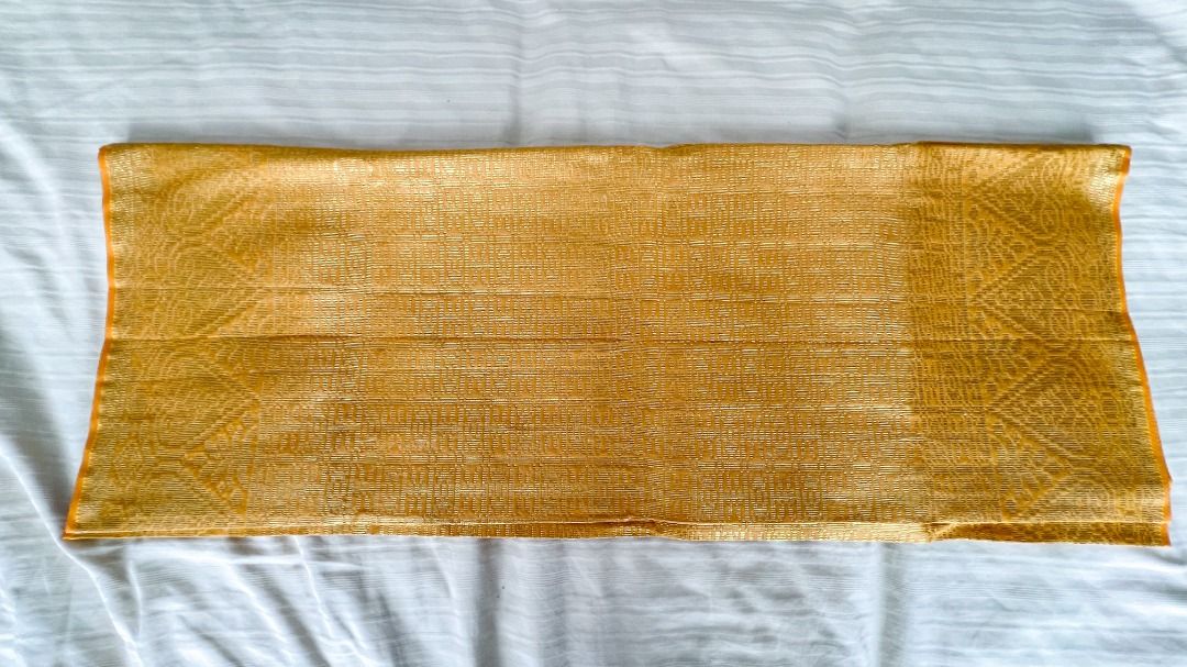 Sampin tenun songket mewah tali emas kuning corak bunga halus ...