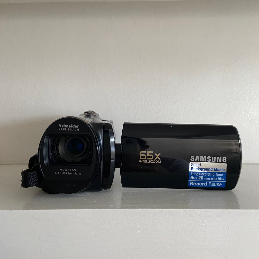 Samsung SMX F50BN Camcorder Handycam, Photography, Video Cameras on Carousell