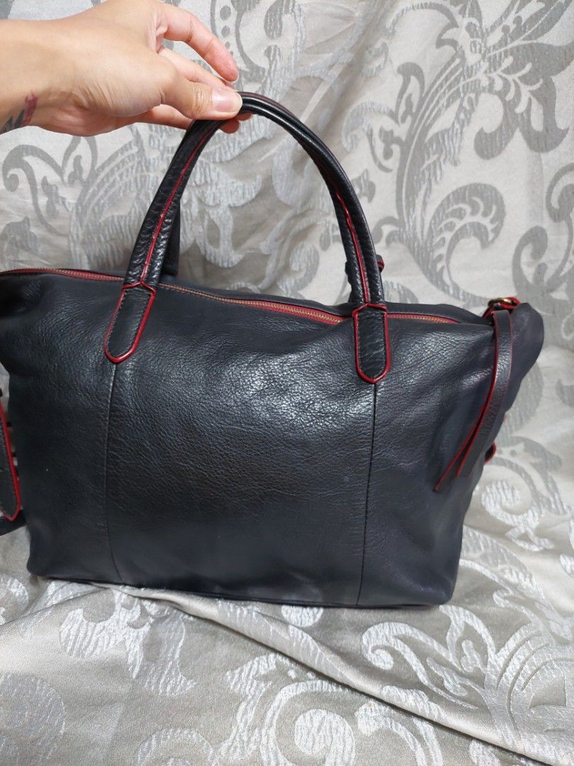 Samuel Ashley soft leather 2 way bag, Women's Fashion, Bags & Wallets ...