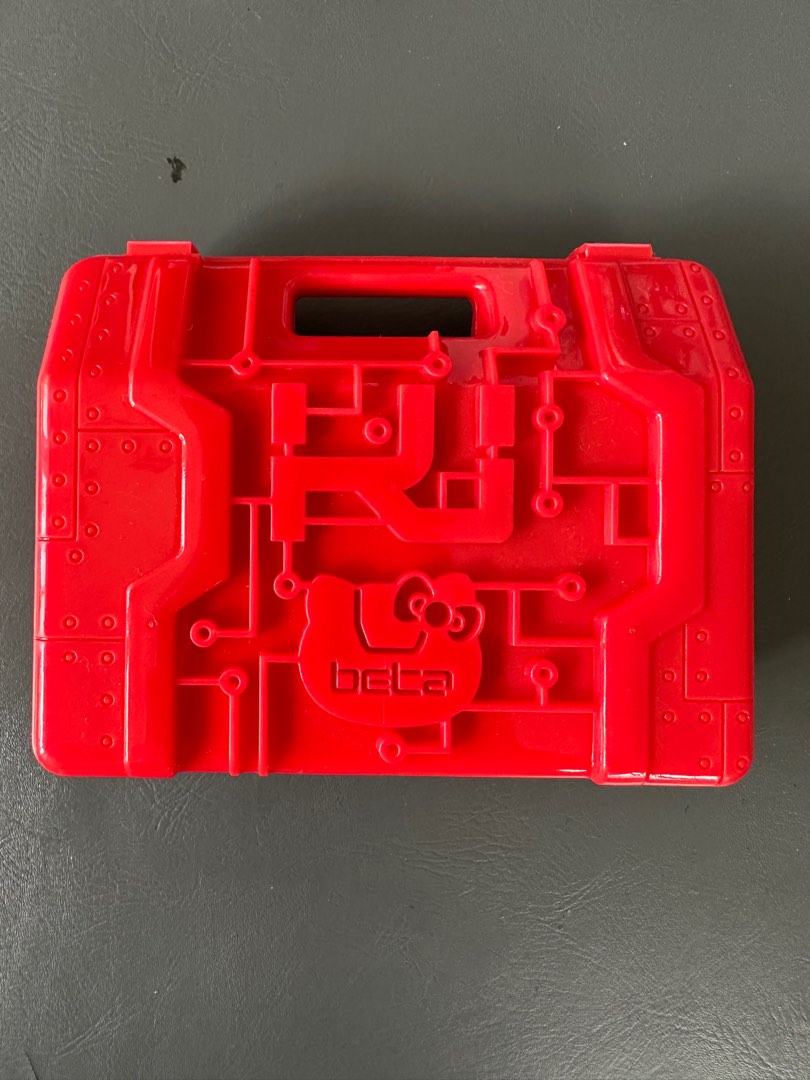 Sanrio Hello Kitty tool box keyring, Women's Fashion, Watches ...