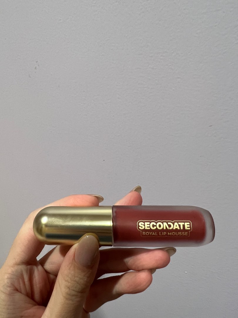 Secondate Lip Mousse, Kesehatan & Kecantikan, Rias Wajah di Carousell
