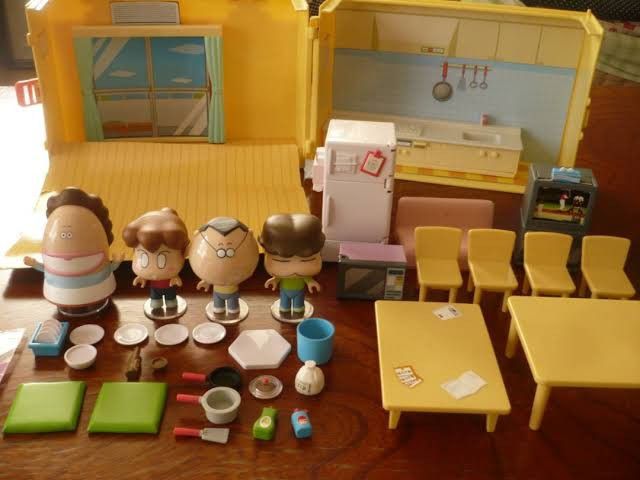 Sega toys Atashinchi house and family set, Hobbies & Toys, Toys & Games ...
