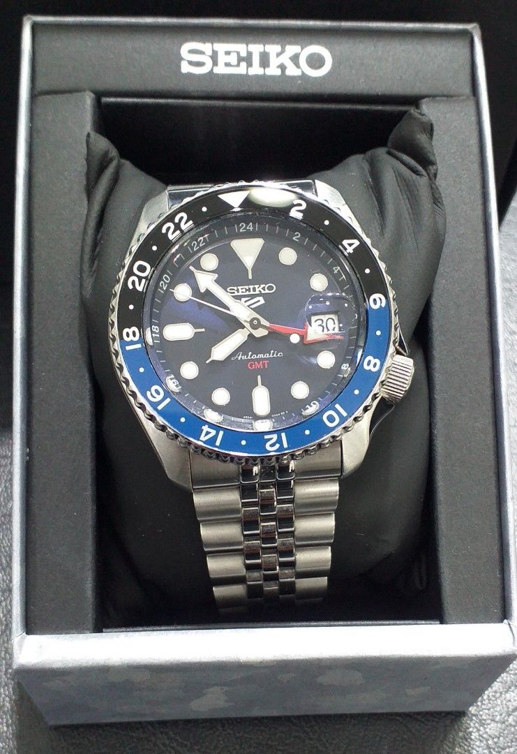 Seiko GMT Series Batman, Men's Fashion, Watches & Accessories, Watches ...