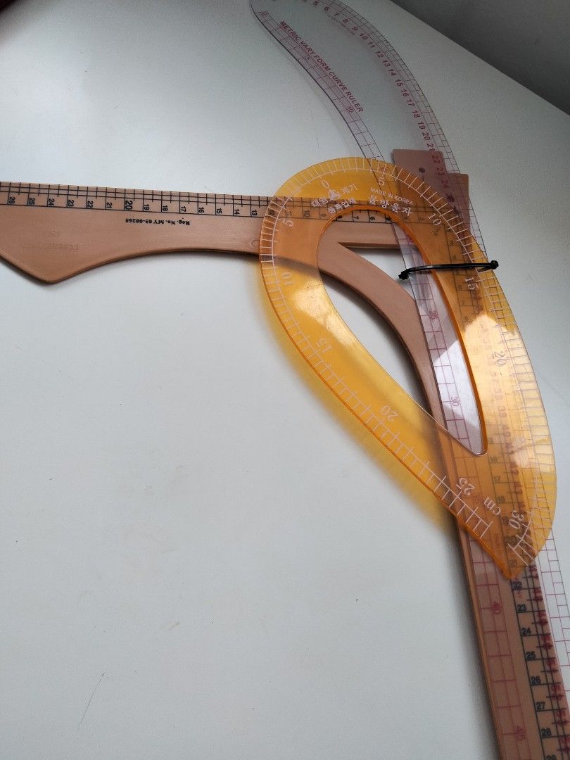 Set of 5 drafting tailoring sewing rulers, Hobbies & Toys, Stationery ...