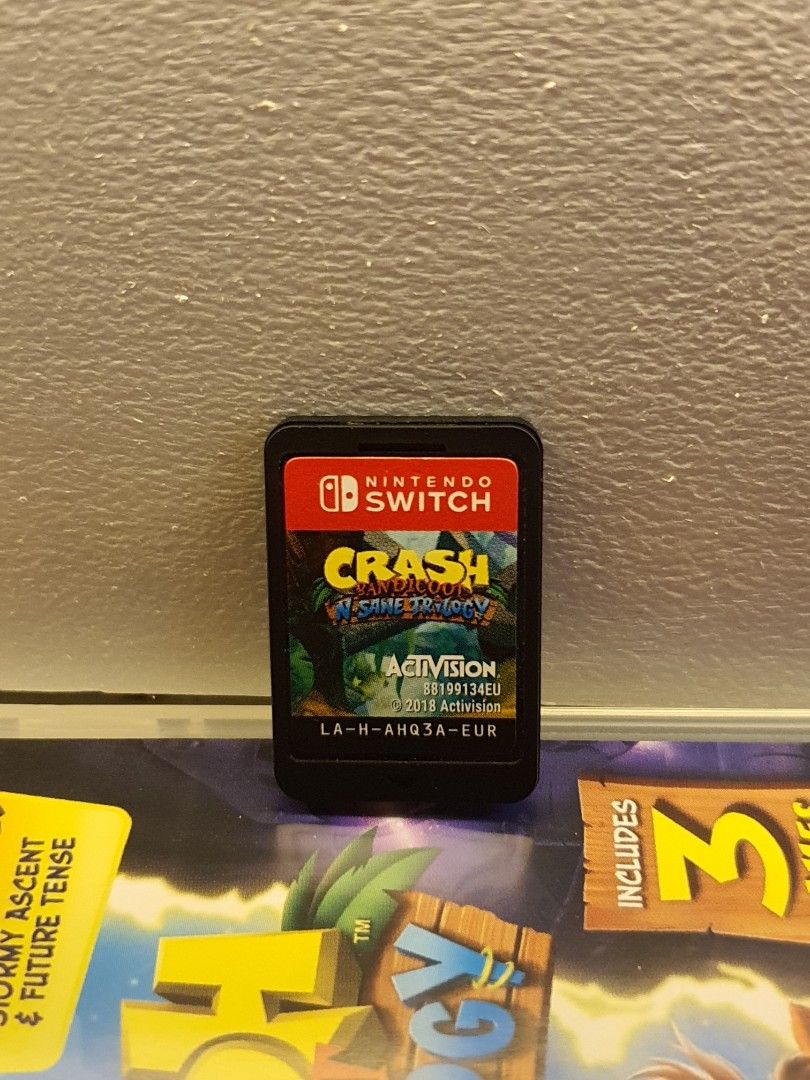 Switch Crash Bandicoot Nsane Trilogy on Carousell
