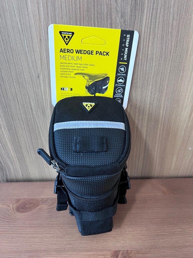 Topeak Aero Wedge / saddle pouch/bag, Sports Equipment, Bicycles ...