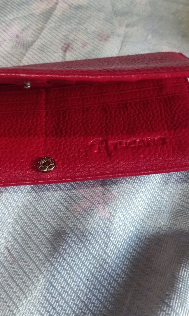 Tucano Slim wallet, Luxury, Bags & Wallets on Carousell