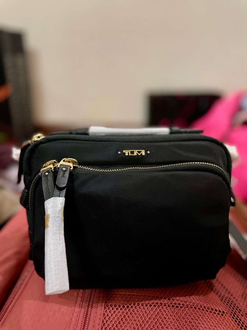 Tumi Voyageur Crossbody Bag, Luxury, Bags & Wallets on Carousell