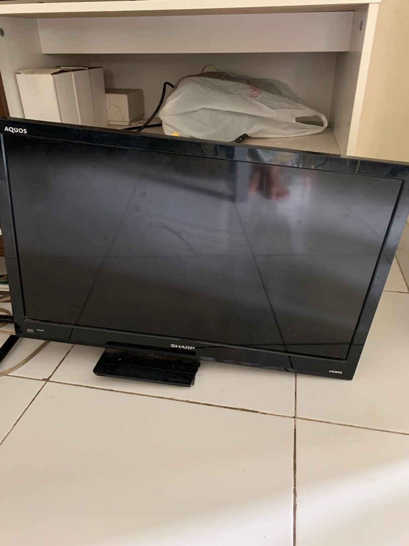 Tv sharp 21inch, Elektronik, TV & Perlengkapan Hiburan di Carousell