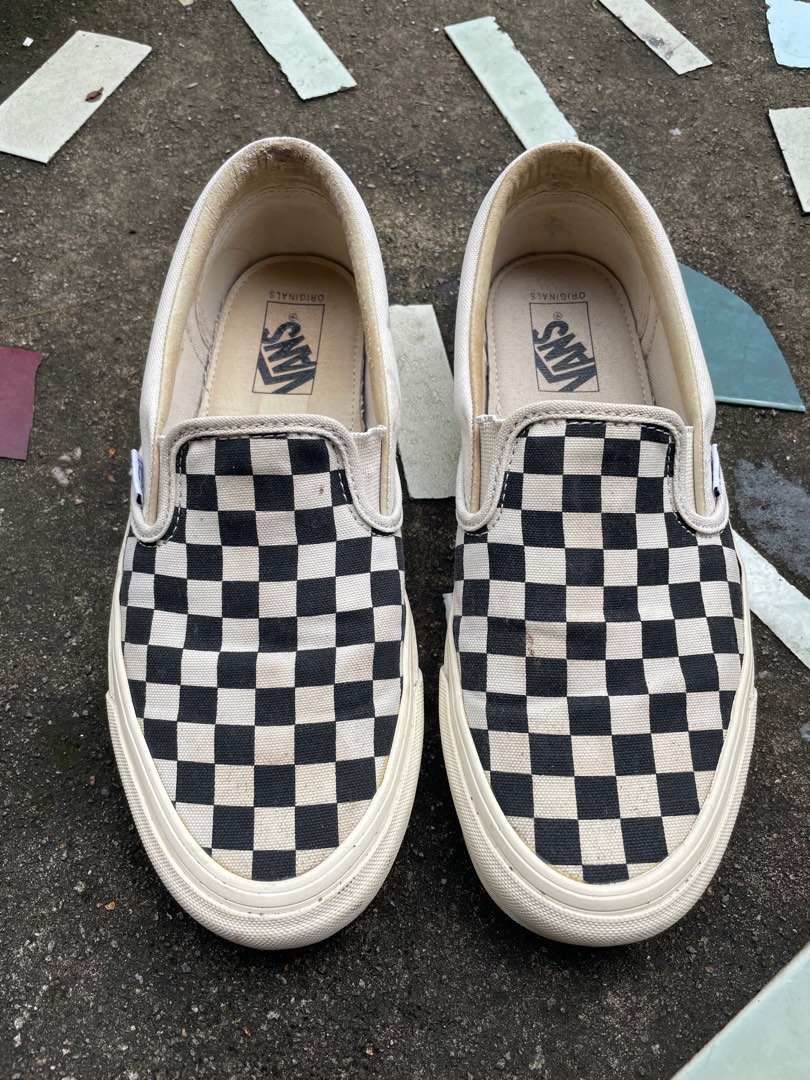 Vans Vault CB, Men's Fashion, Footwear, Sneakers on Carousell