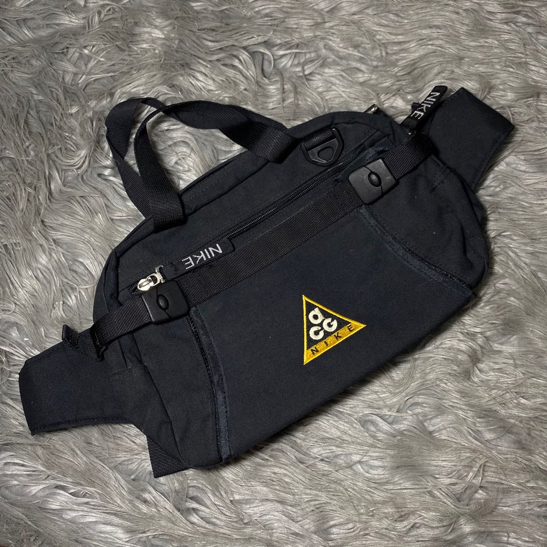 Vintage Nike ACG, Men's Fashion, Bags, Belt bags, Clutches and Pouches ...