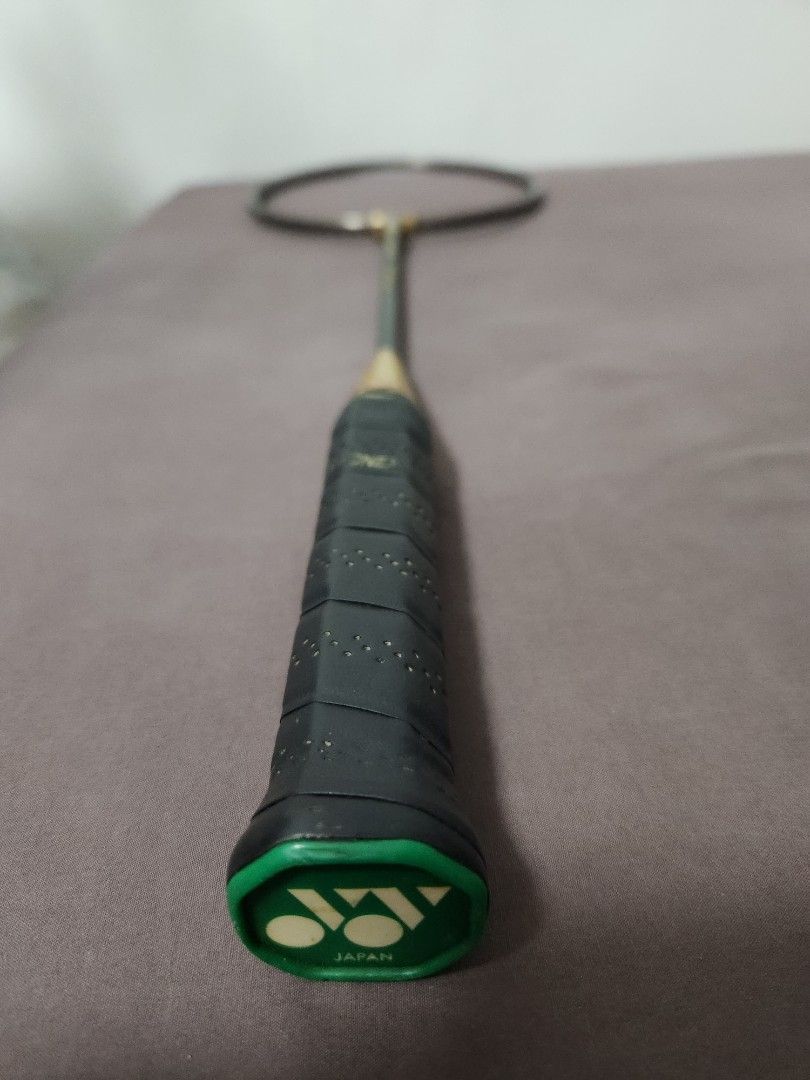 Yonex Carbonex 9 Gold, Sports Equipment, Sports & Games, Racket & Ball Sports on Carousell