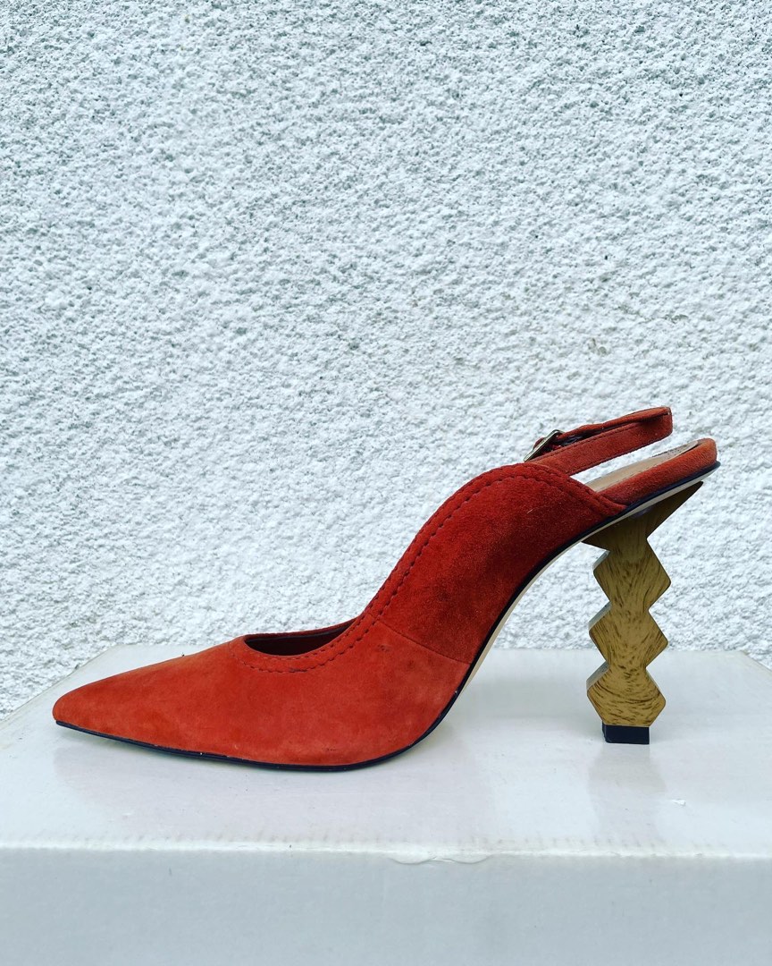 ZARA Rust Wooden Heels, Women's Fashion, Footwear, Heels on Carousell